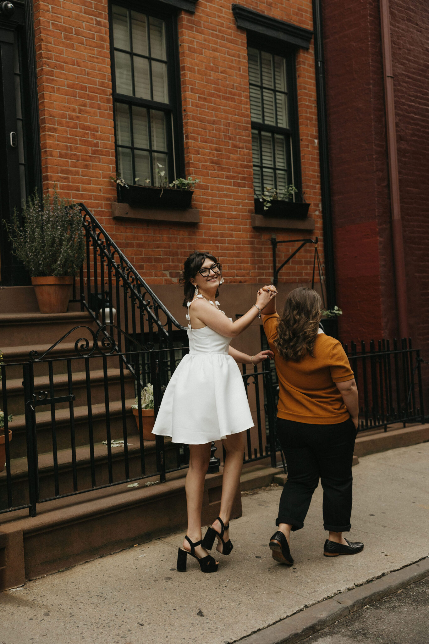 Creating Connection: The Magic of Personalized Engagement Photography ...